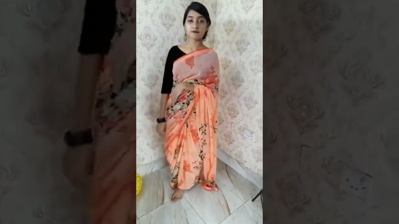 Indian Soft Chiffon Georgette Saree Very soft and fluffy, the saree is ...