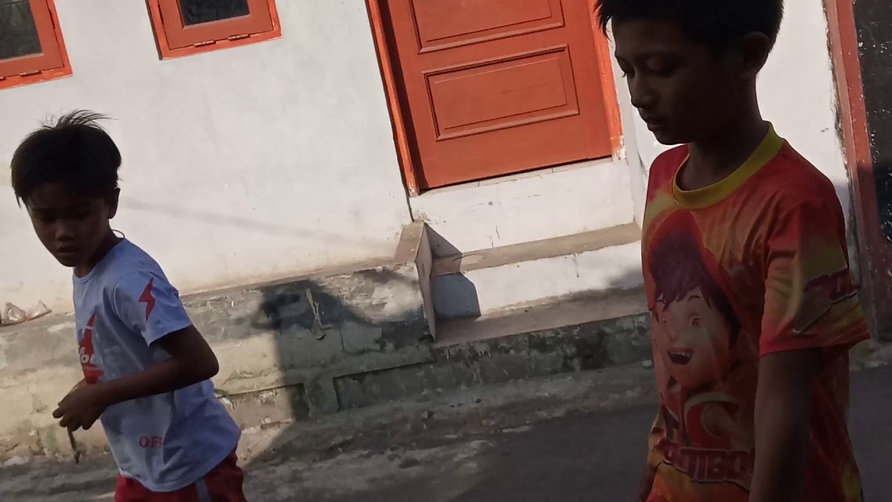 Dolanan bal neng gg - YouTube