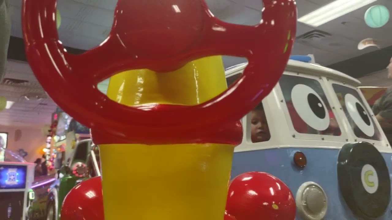 Chuck E Cheese Train Ride - YouTube
