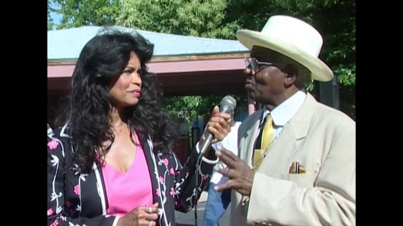 Jackie Ruffin-Pittman Interviews Reverend Jeremiah Webb - YouTube
