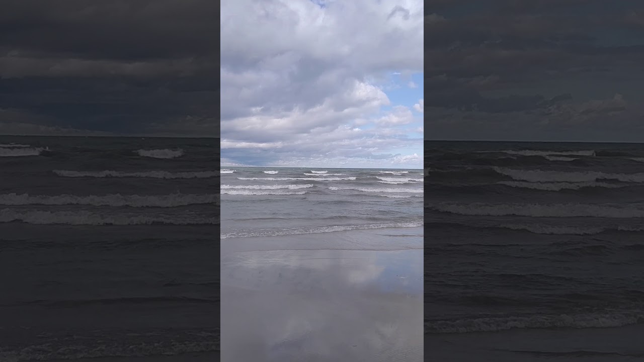 Wasaga Beach 2019 08 22 - loss of beach due to high water level - YouTube