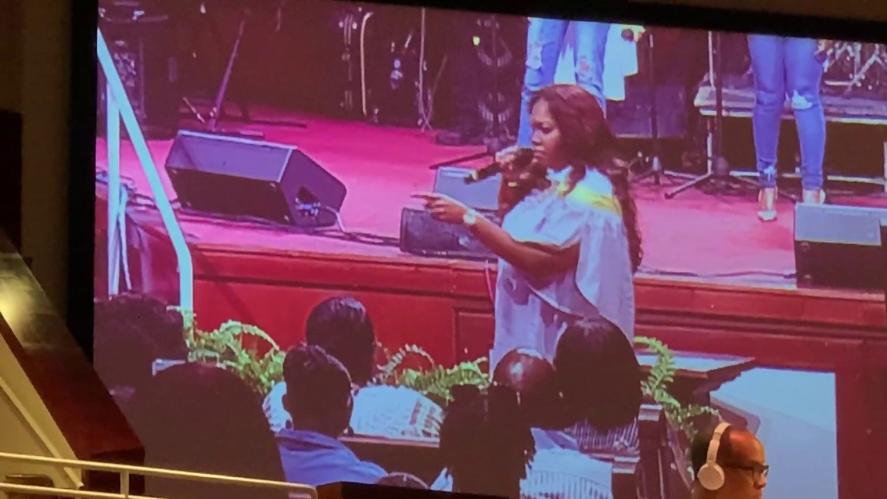 Lisa Knowles-Smith - TESTIMONY (LIVE) - Dallas September 2019 - YouTube