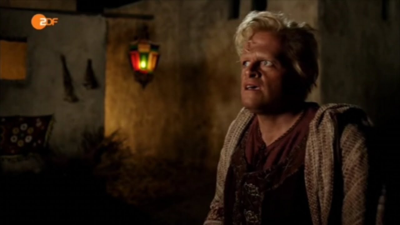 Max Giermann als Klaus Kinski | WO SIND WIR DA?! - YouTube