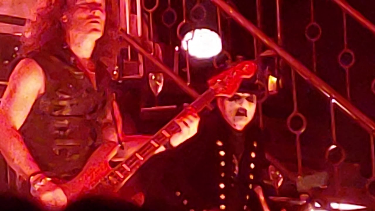 King Diamond, Halloween - YouTube