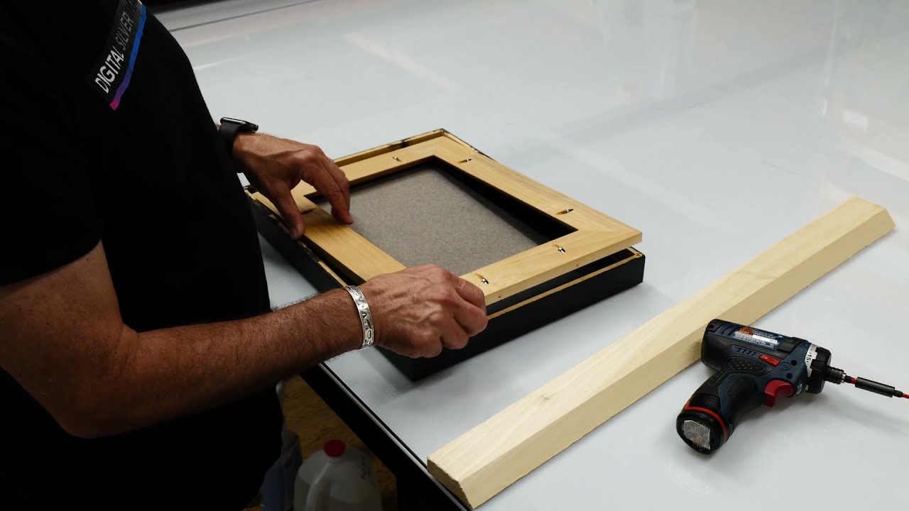 Hanging a frame with a French Cleat - YouTube