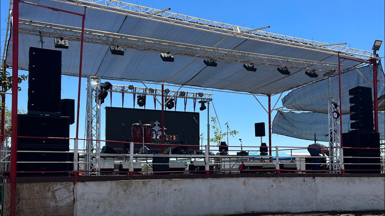 Instalando RCF Setup (10 HDL 20s & 8006) para Banda Renovación y La ...