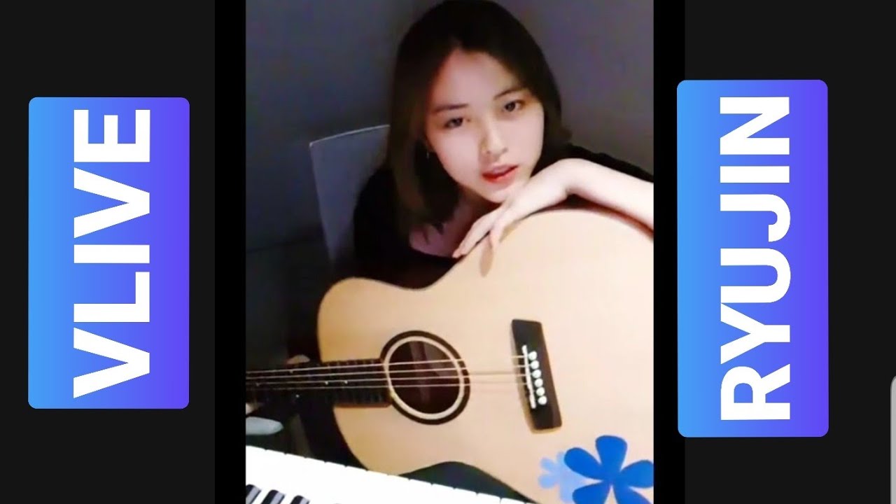 [160620] Ryujin Itzy Playing Guitar In Vlive - YouTube