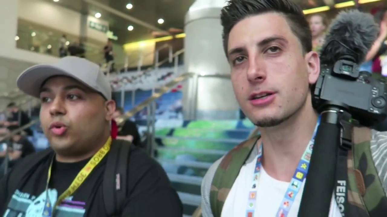 DashieXP CUTEST MOMENTS IN VLOGS - YouTube