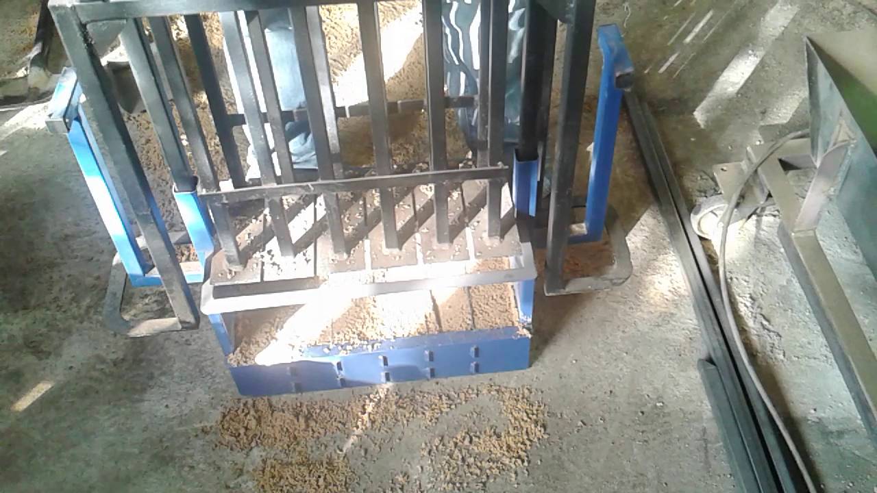 Stock brick Manufacturing- Hand held type mould. - YouTube