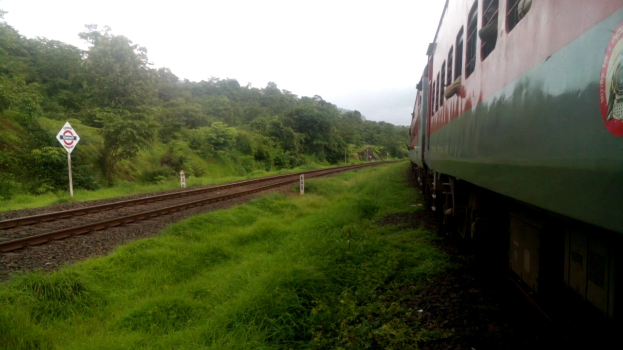 12449 MADGAON CHANDIGARH GOA SAMPARK KRANTI EXPRESS - YouTube