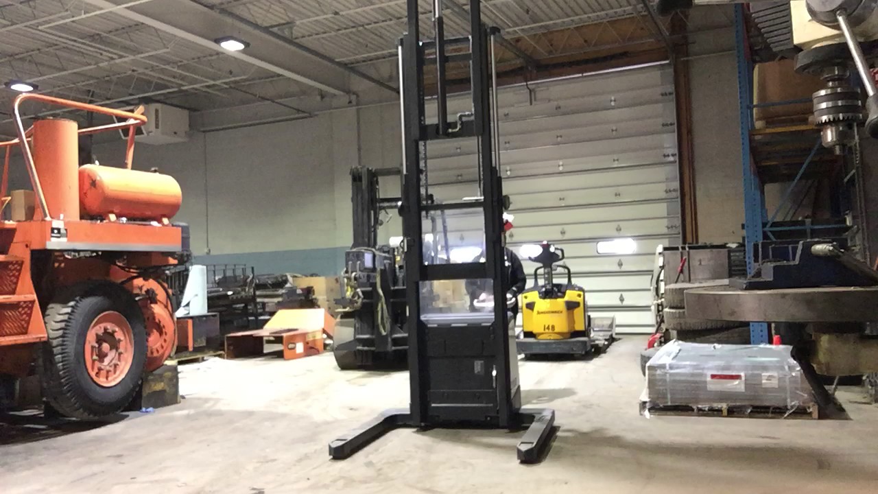 2013 Crown SX3000-30 Used Forklift - 229505 - YouTube