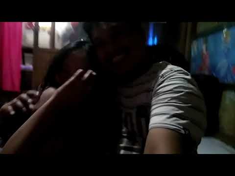 Mama naila gelap gelapan