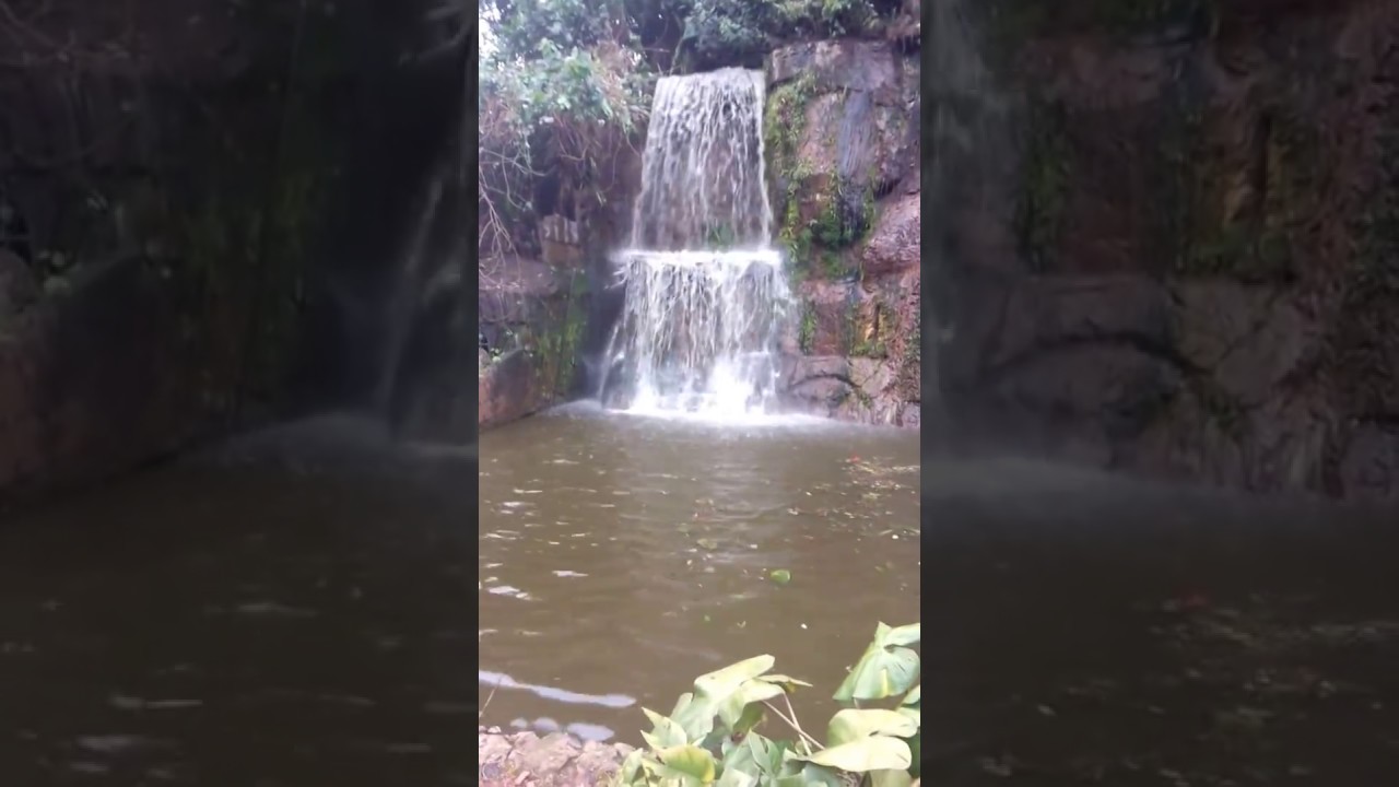 Les Cascades du Mfoundi - YouTube