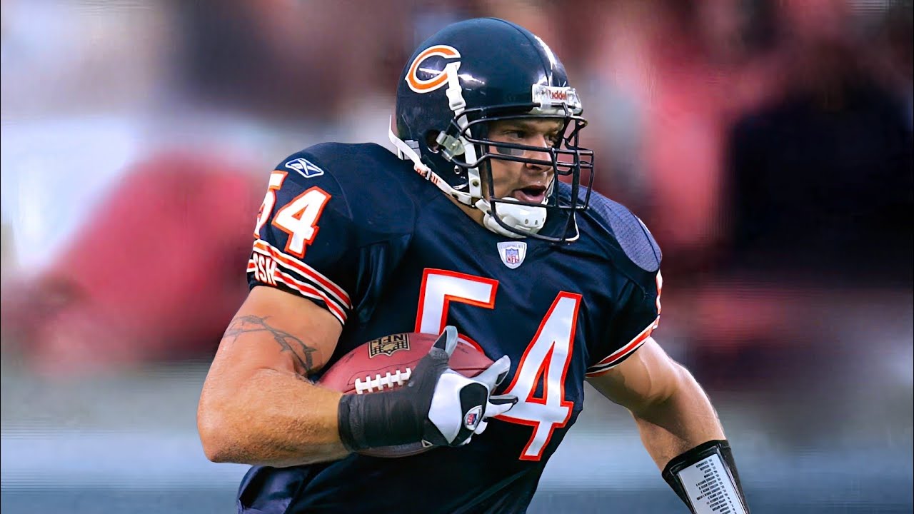 The Legend of Brian Urlacher - YouTube