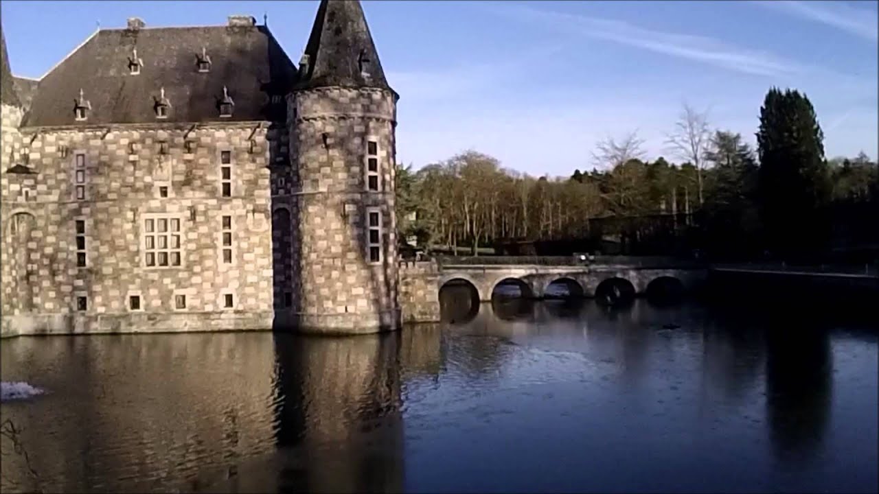 Vol du DJI FC40 à proximité du Chateau de Jehay- Bodegnée - YouTube