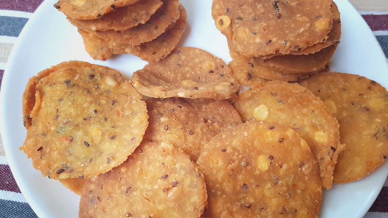 pappu chekkalu recipe in telugu | కరకరలాడే పప్పు చెక్కలు | crispy ...