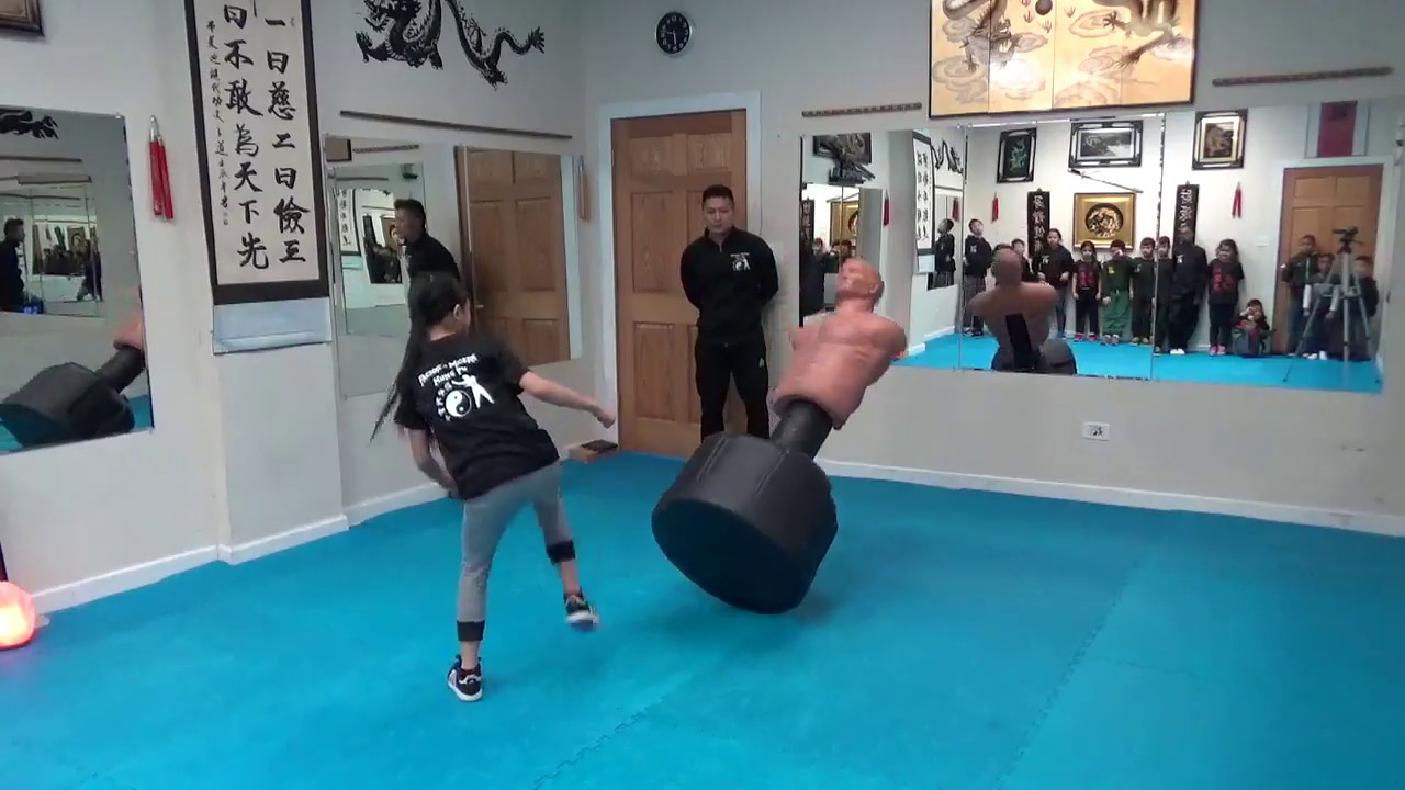 Kung Fu "Can You Knock Down the 270 lb Bob?" - YouTube