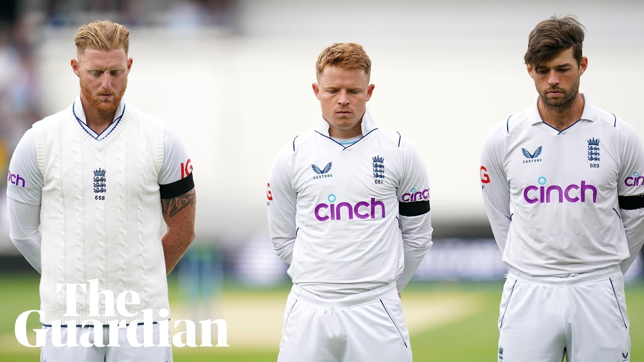 Historic rendition of God Save the King at England cricket match - YouTube