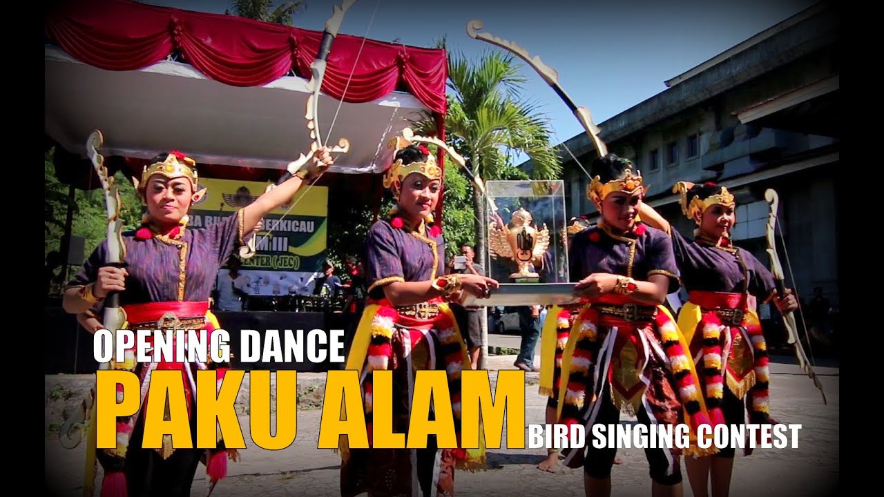Opening Dance Paku Alam Bird Singing Contest at Yogyakarta - YouTube