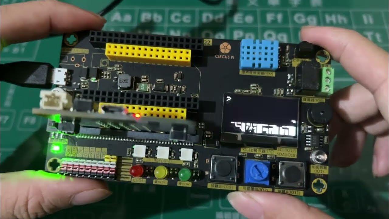 【Py4t實作】Micropython + Micro:bit + OLED 遊戲remix: 愛心向前衝 - YouTube