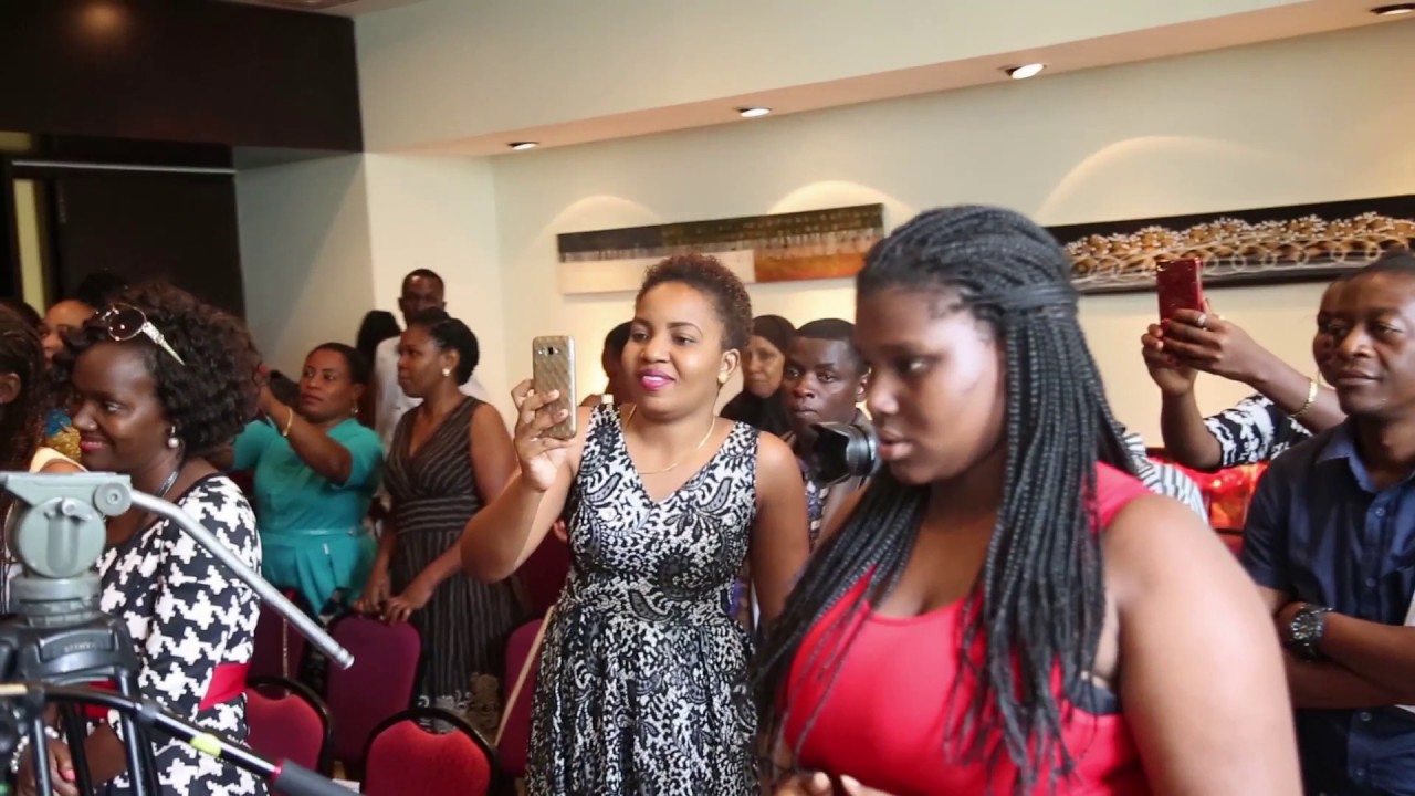 DKT. HARRISON MWAKYEMBE AZINDUA KITABU "COLOUR OF LIFE" - YouTube