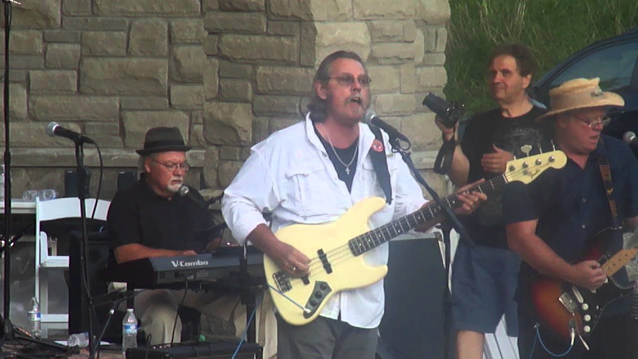 Two Lane Highway Mike Reilly - YouTube