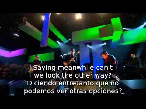 Interpol - evil live (subtitulos) - YouTube