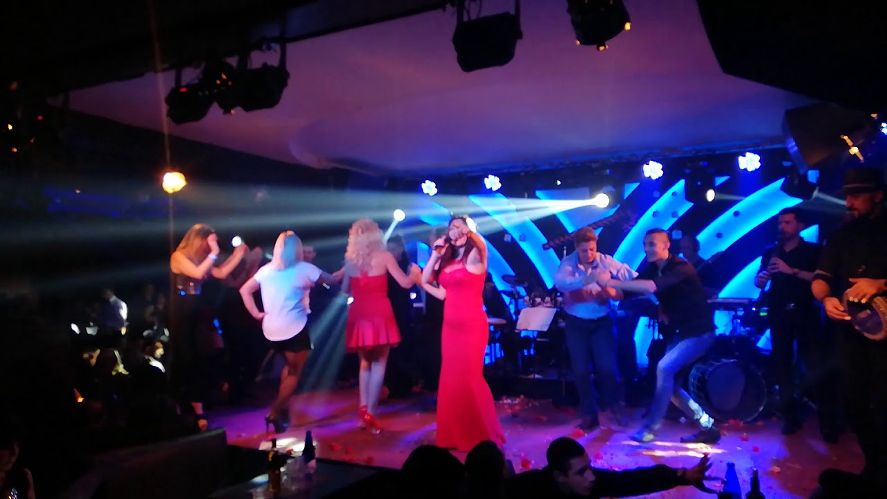 Έλενα Χαραμη στο Ten Ten Live Stage(Νησιώτικα)#χαραμη #harami #elena ...