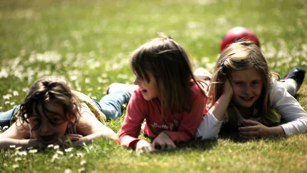 Kids Playing at Lawler's of Morriscastle, Co. Wexford, Ireland - YouTube