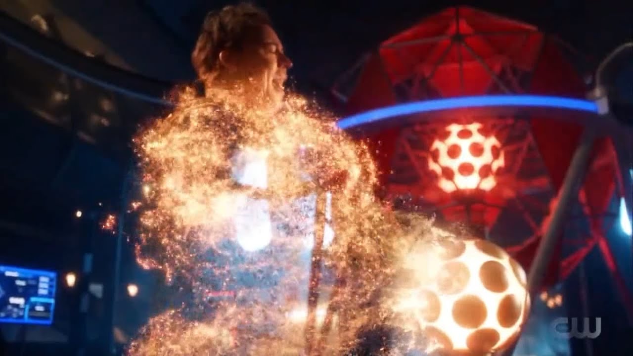 The death of ALL Wells/ the flash season 7 episode 1 - YouTube