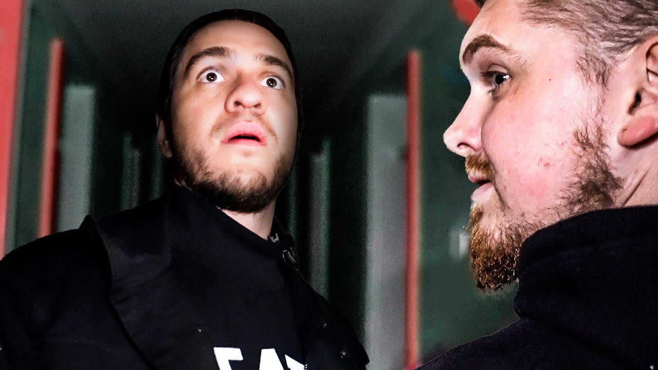 The Boys Go to a Haunted Asylum - YouTube