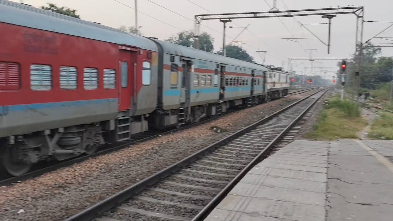Kalinga Utkal Express 🚆 | Train No. 18477/18478 | High-Speed Journey ...