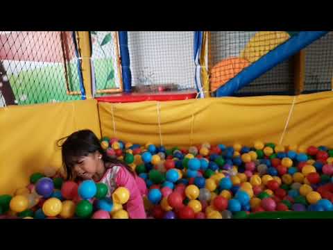 Neng Dita Terbang
