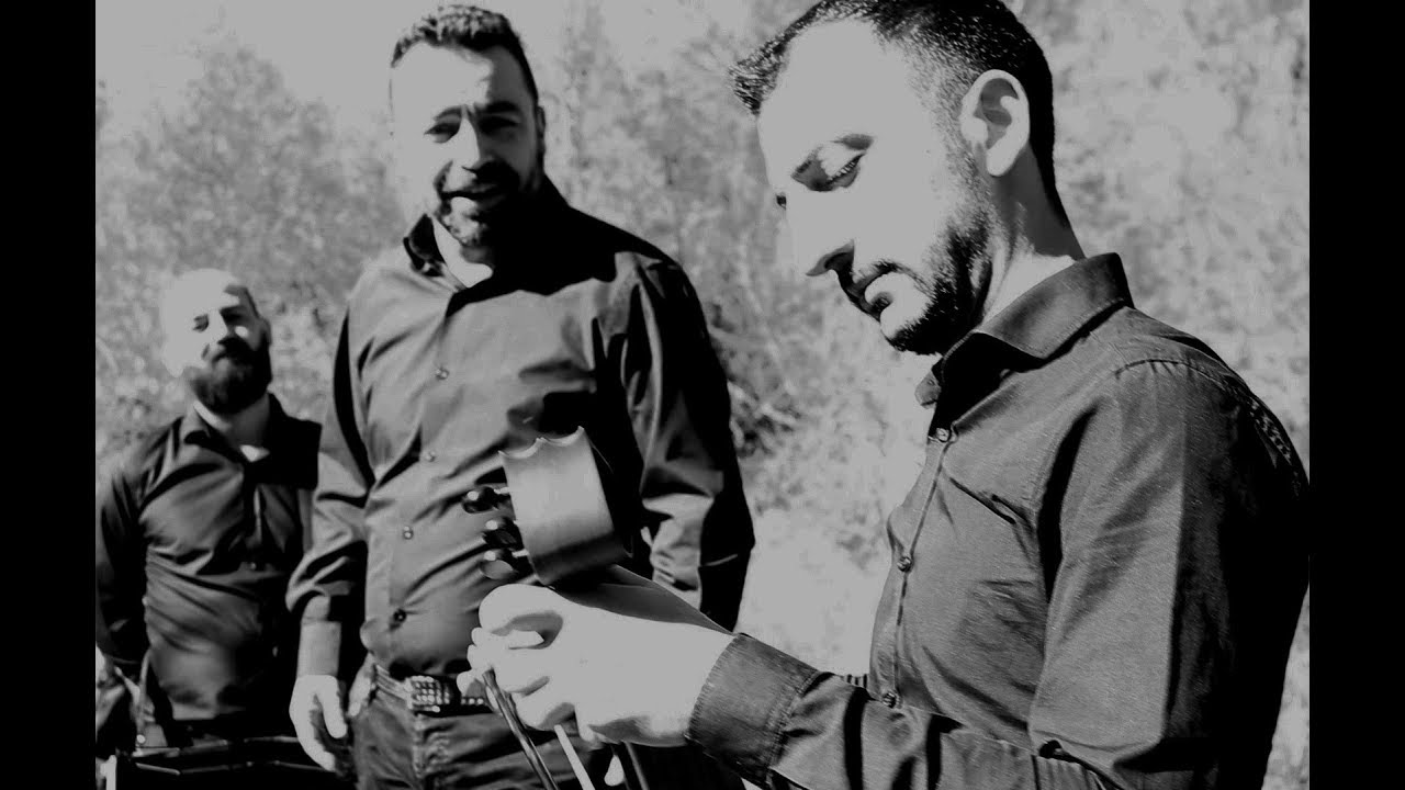 Αλέξης Παρχαρίδης - Χρήστος Καλιοντζίδης - Μακρύν Καϊτέν - YouTube