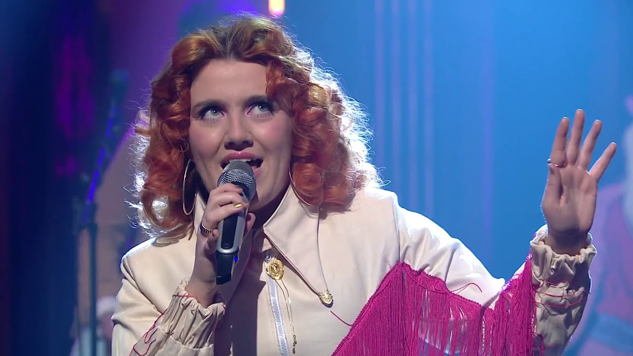 CMAT - Every Bottle Is My Boyfriend | The Late Late Show | RTÉ One ...