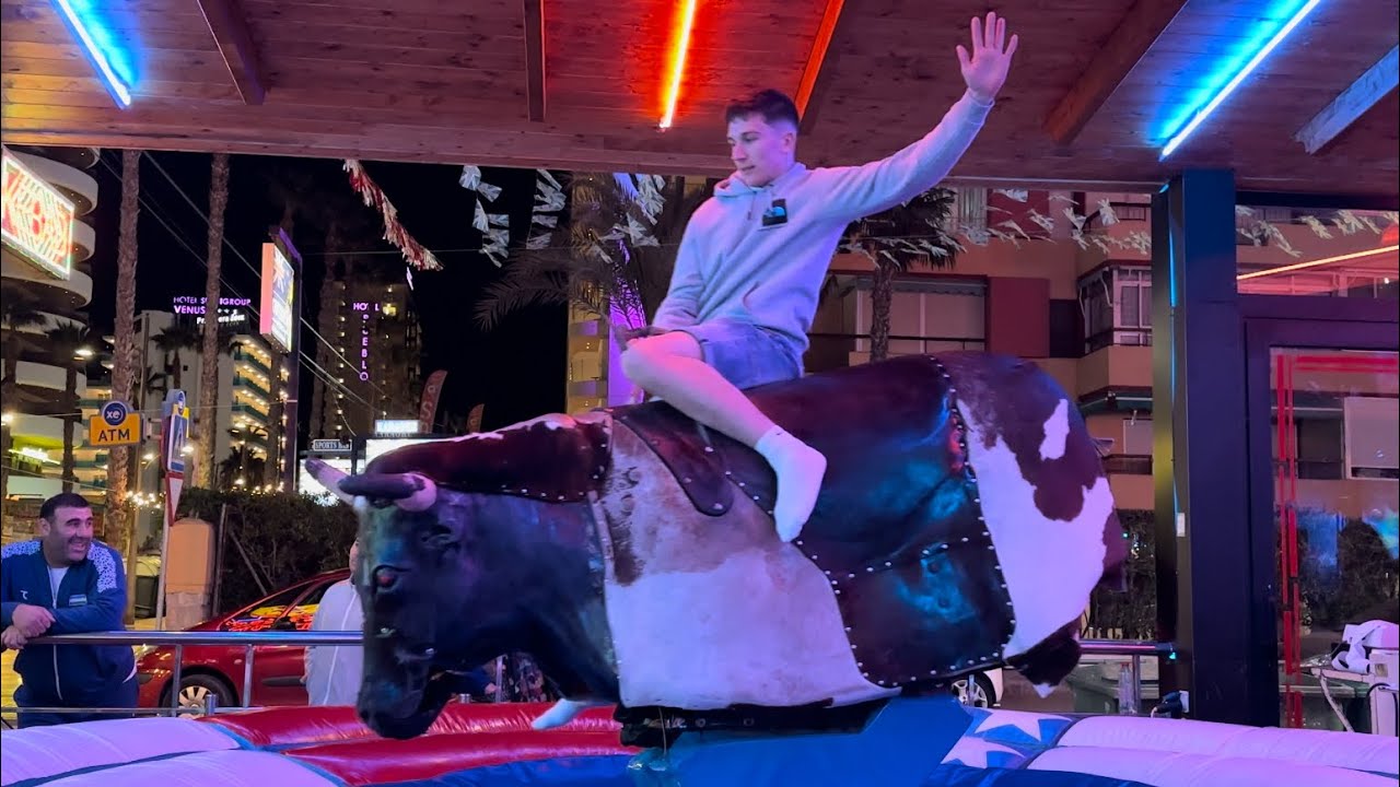 Fly Boy riding on a Crazy Bull in Benidorm | Bull Riding 4K - YouTube