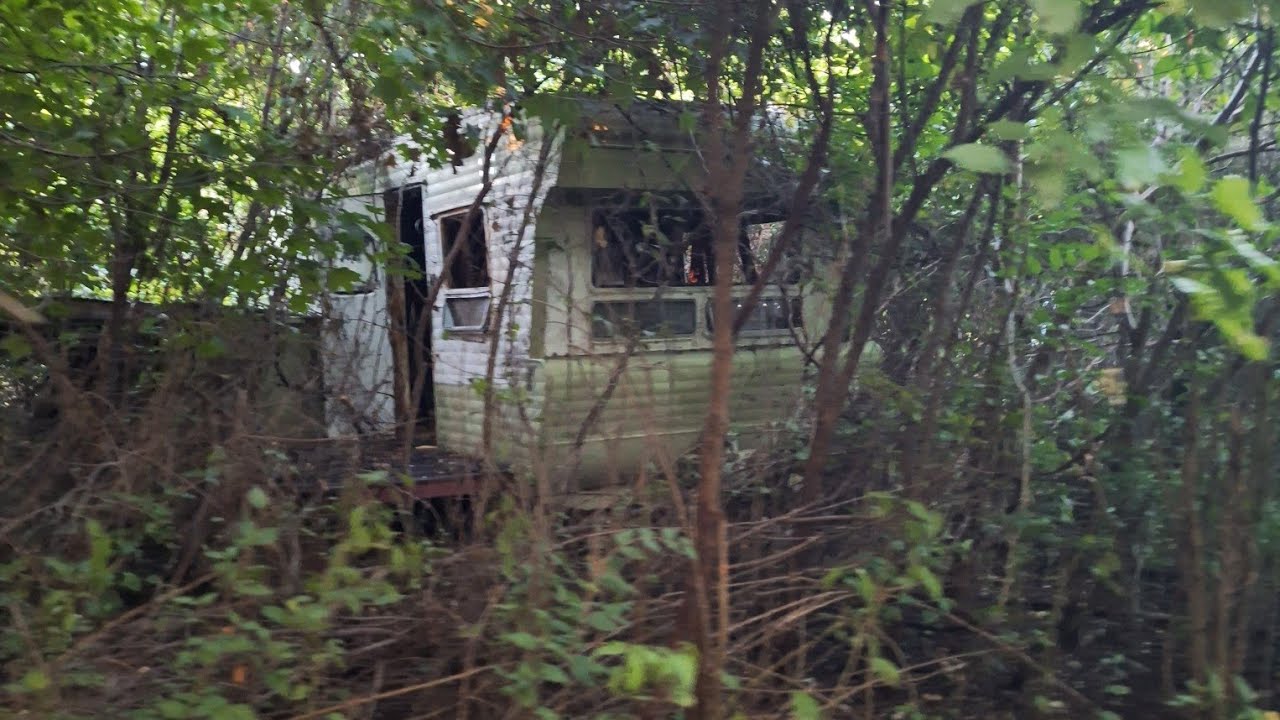 Creepy trailers - YouTube