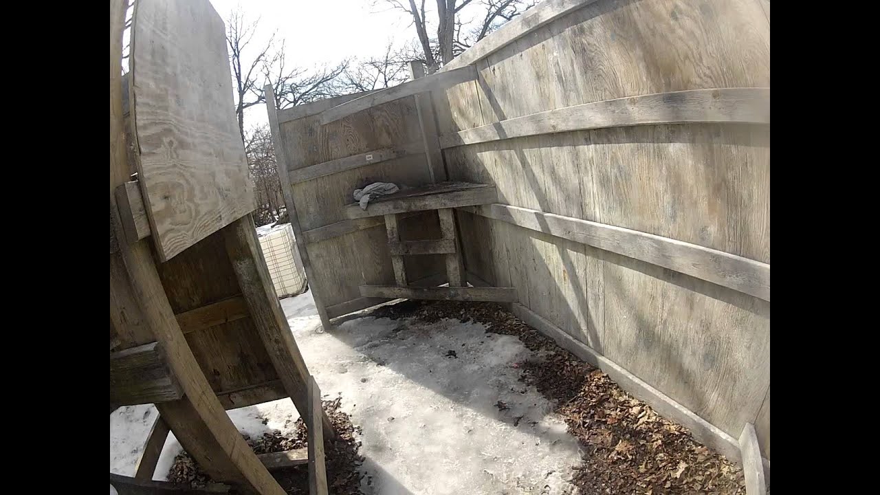 The siege Airsoft Zombies Fort - YouTube