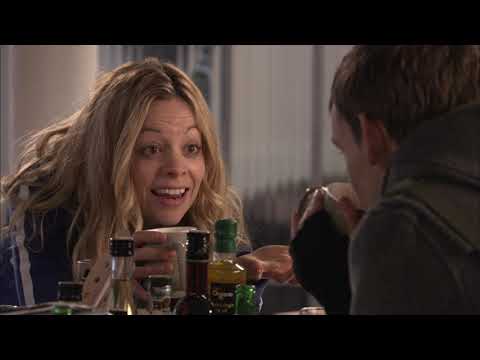Lip Service S01E05