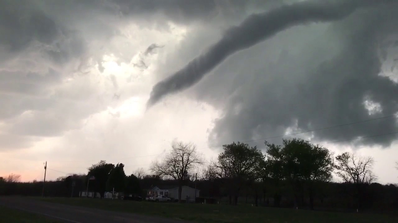 Tornado near Ada, Oklahoma - YouTube