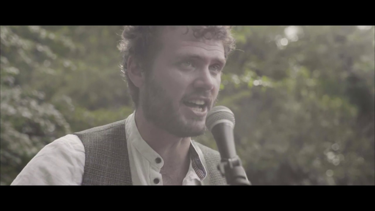 Judge (live outdoor session) by Daniel Zappi - YouTube