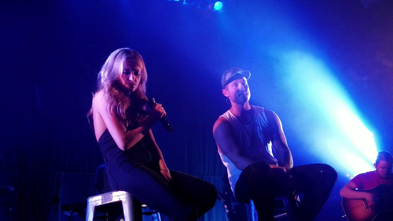 Brett Young and Carly Pearce cover "whiskey lullaby" - YouTube