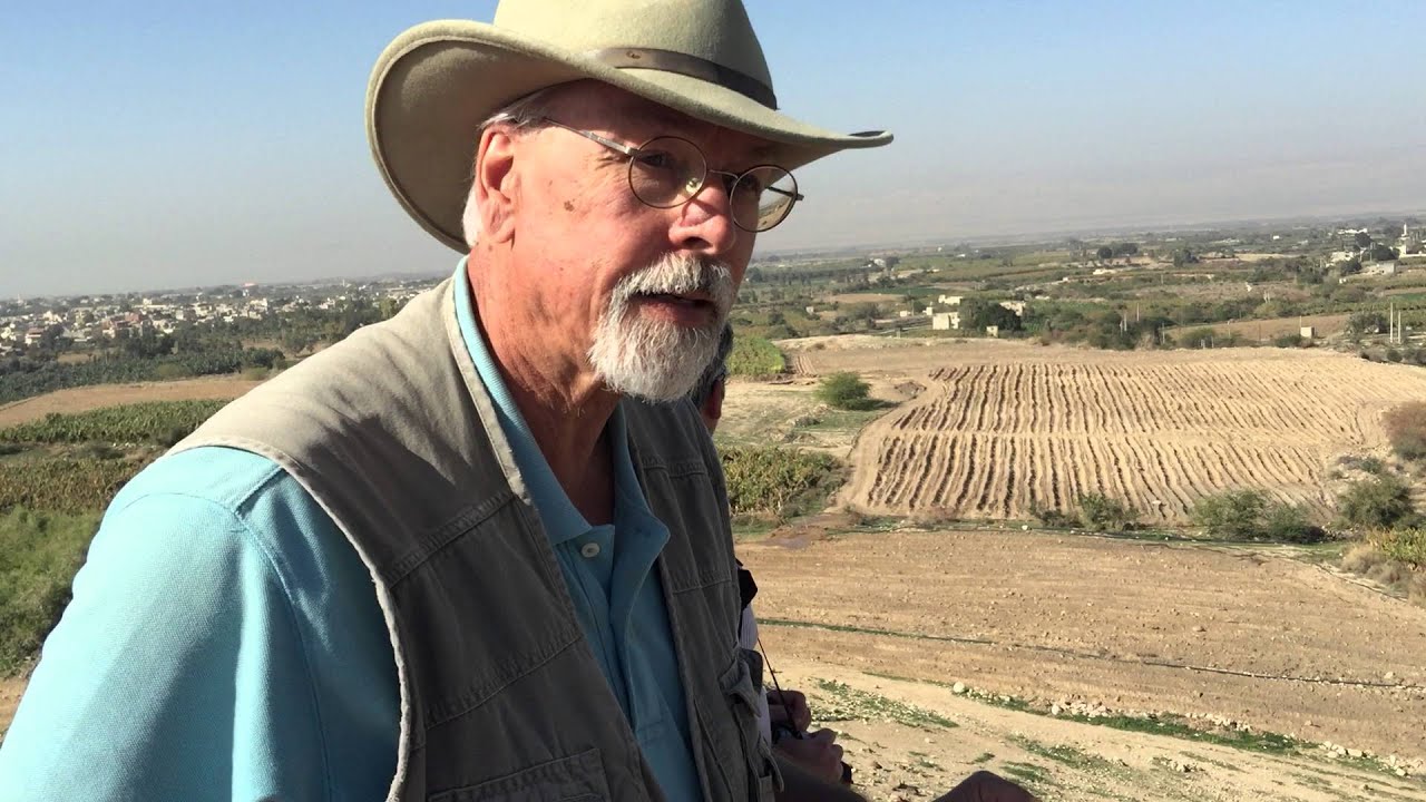 Dr. Steven Collins at Tall el-Hammam - The site of historic Sodom in ...