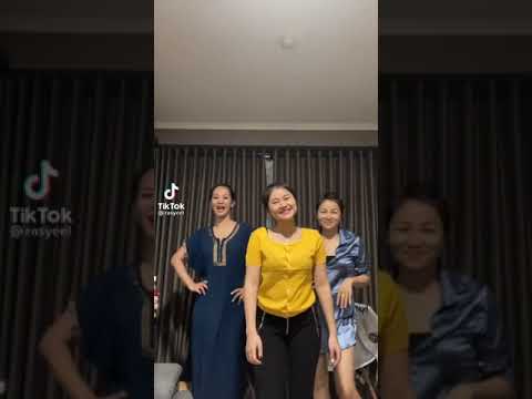 3 gadis bohay goyang