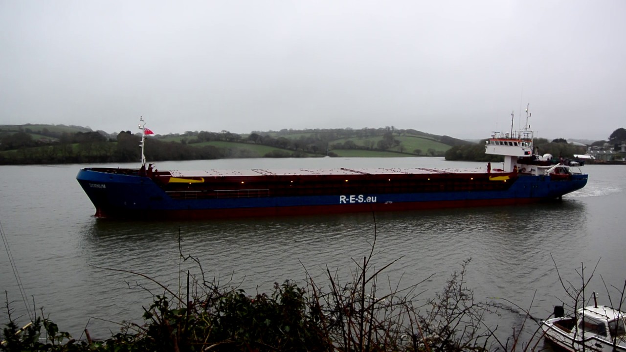 Coaster DORNUM sails from Lighterage Quay, Truro - 28/3/17 - YouTube