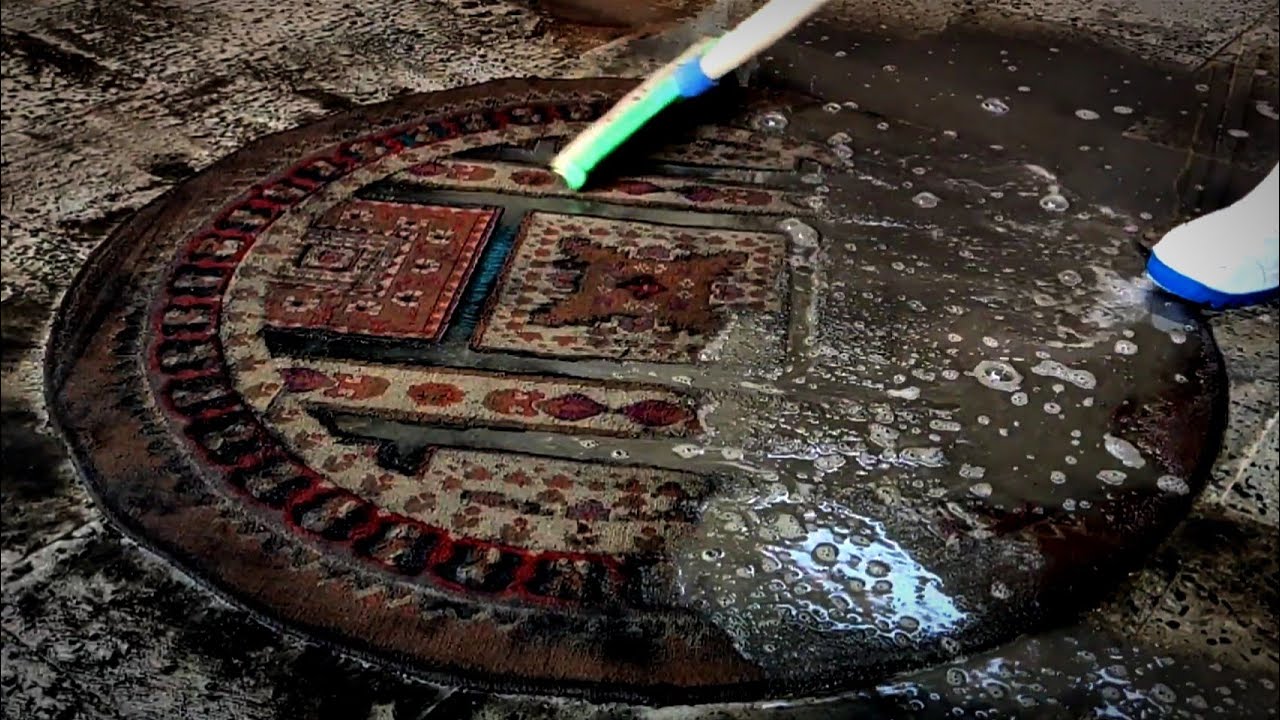 Get ready to be amazed at how to clean a very dirty round rug - YouTube