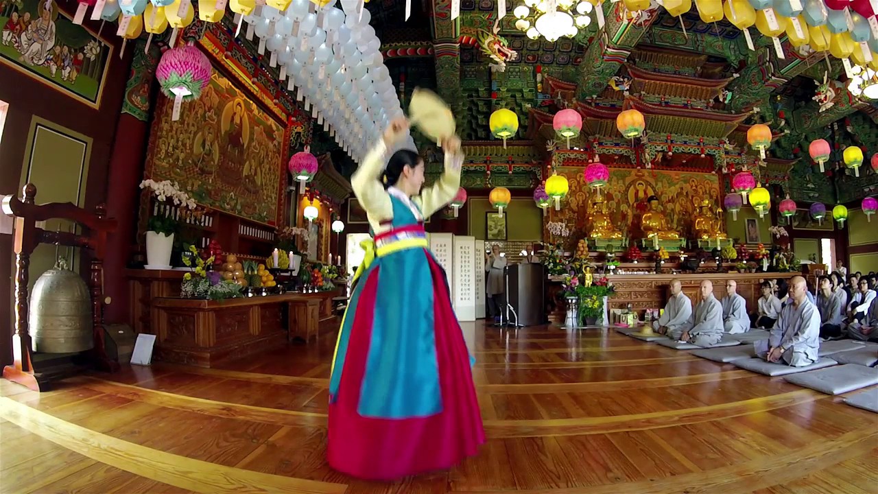 Sogo Dance - Hyon Ju Lee - YouTube