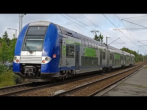 Départ du Train TER HDF C41 en gare d'Hénin-Beaumont. - YouTube