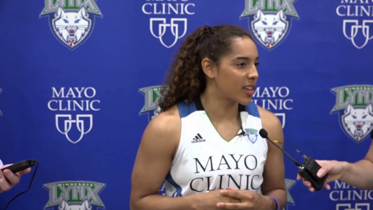 2015 Minnesota Lynx Media Day - Jennifer O'Neill - YouTube