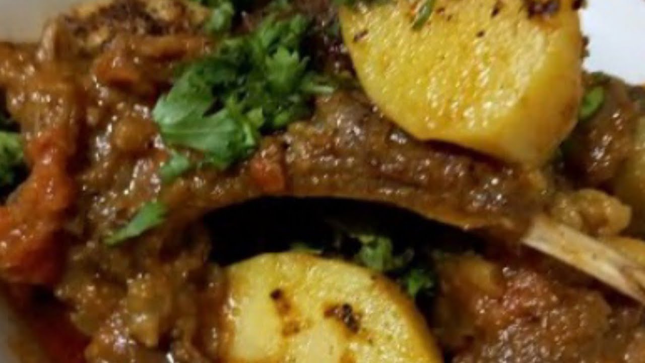 most popular dish mutton aloo Gosht|how to make easy mutton aloo gravy ...